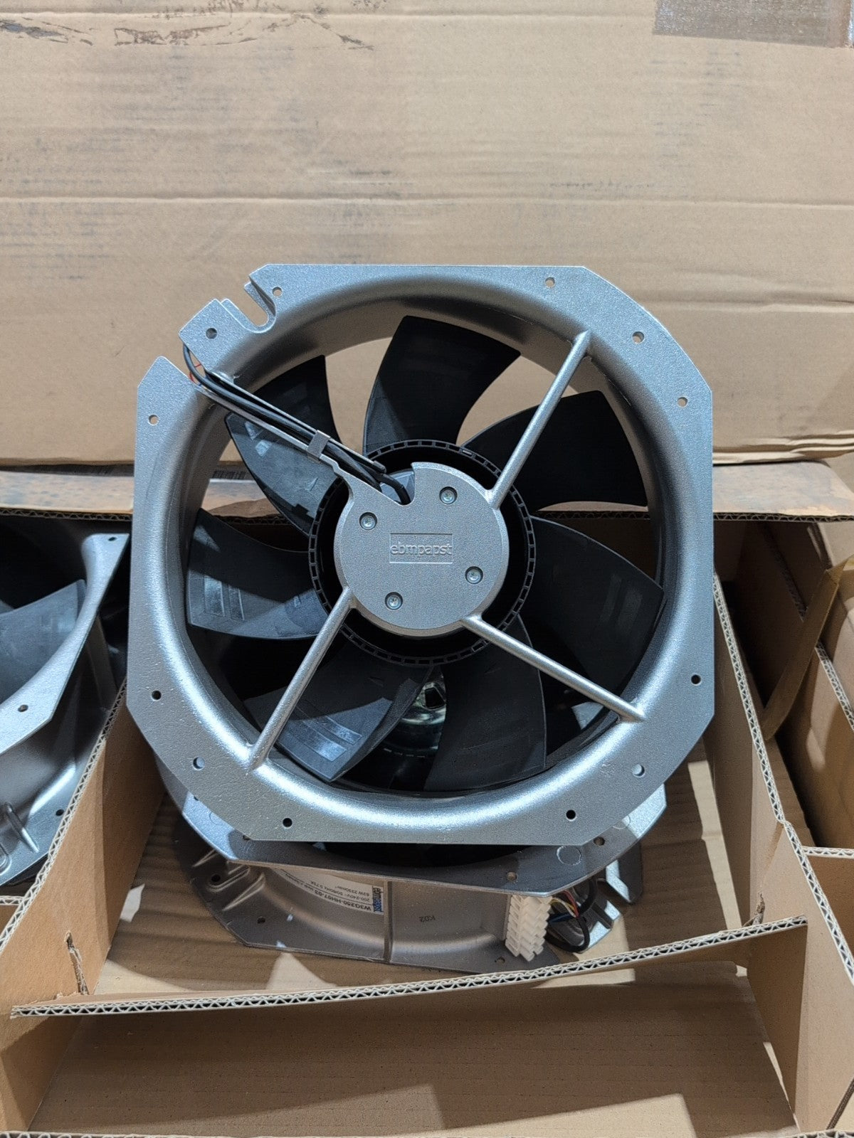 ebm-papst W3G250-HH07-03 Fan Axial Voltage: 230V Frequency: 50/60Hz Di ...